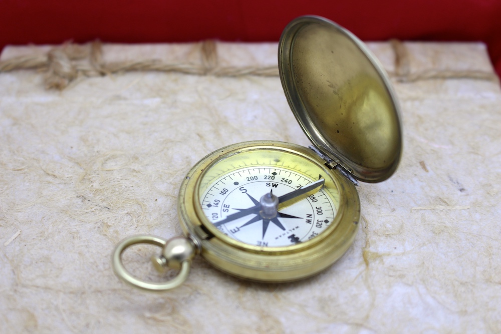 The Boreal Arrow for Waltham Antique Compasses