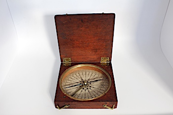 Antique and Vintage Compasses For Sale